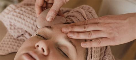The Comprehensive Guide To Facial Massage Training Techniques