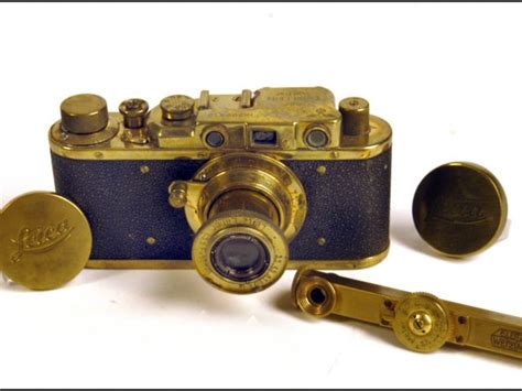 C25 Gold Leica Luxus Camera