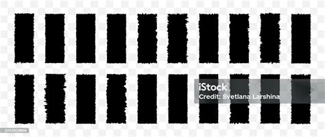 가장자리가 들쭉날쭉한 검은색 직사각형 형태입니다 찢어지고 잘라낸 종이 찢어진 스트립 수직 그런 지 프레임 세트 투명 한 배경에 고립 된 벡터 일러스트 레이 션 0명에 대한