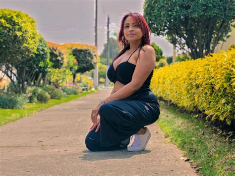 Dominikgirl Cam Model Free Live Sex Show And Chat Stripchat