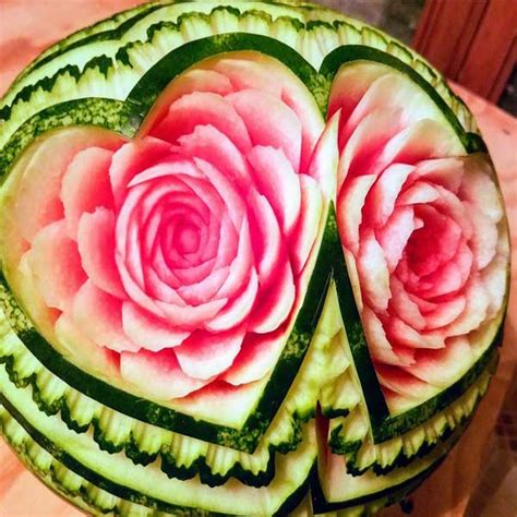 جدیدترین مدل های تزیین هندوانه شب یلدا برای عروس