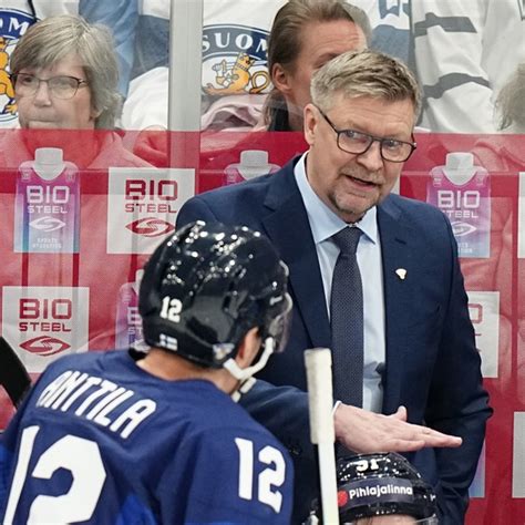 Die Letzte Playoff Frage Langnau Oder Biel Das Erwartet Die Sportchefs