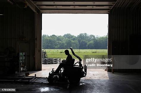 Dixie Chopper Photos And Premium High Res Pictures Getty Images
