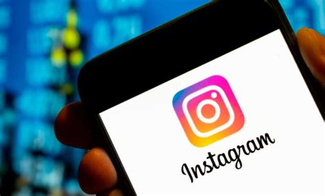 Multaron A Instagram Por 405 Millones De Euros Debido A Fallas En El