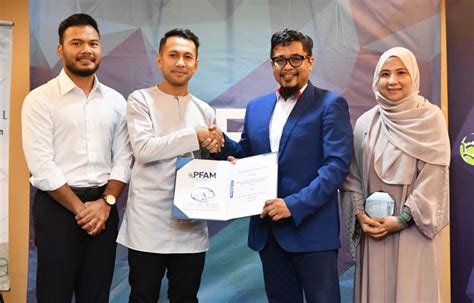 Program Kembara Umrah Ziarah PFAM Cetusan Idea Farizal Marlias