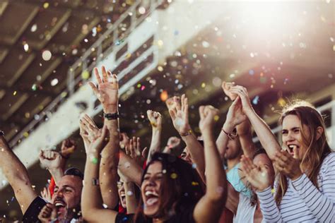 658 449 BEST Cheering IMAGES STOCK PHOTOS VECTORS Adobe Stock