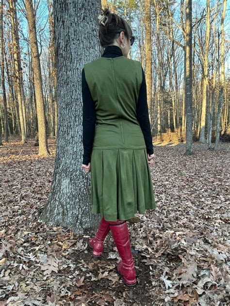 1960s Dropped Waist Pleated Dress Gem