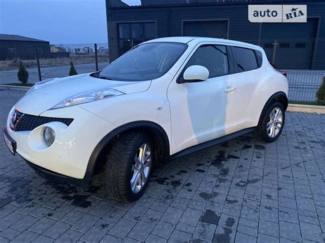 Auto Ria Продам Ніссан Жук 2011 At1349ic дизель 1 5 позашляховик