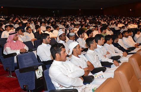 جامعة الملك عبدالعزيز الجامعة تطلق فعاليات ملتقى الإرشاد الجامعي
