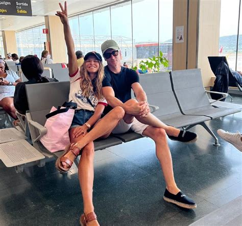 El Morrocotudo Beso De Robert Lewandowski Y Su Mujer Anna Lewandowska