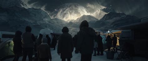 โลกเตรียมเผชิญด้านมืดของดวงจันทร์ในตัวอย่างใหม่ของหนังหายนะ “Moonfall ...