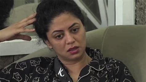 Akassh Ashok Gupta Peepoye On Twitter Kavitakaushik Hai Hypocrite