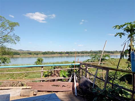 ทีแปลงสวย 1 ไร่ ใกล้ถนนคนเดินเชียงคานหน้าติดถนนหลังติดแม่น้ำโขง 1ไร่สวยมาก ที่ดินร้อยแปด คอม