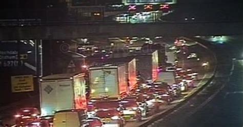 M62 Multi Vehicle Crash Causing Long Queues Latest Updates