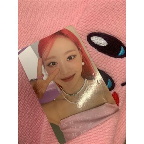 Yves Loona Photocard Album Flip That Ver D Shopee Brasil
