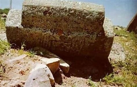 همه چیز در مورد نماد سنگ روی سنگ در دفینه یابی 🧱