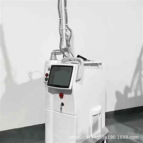 1000w Co2 Dot Matrix Beauty Instrument For Private Skin Rejuvenation