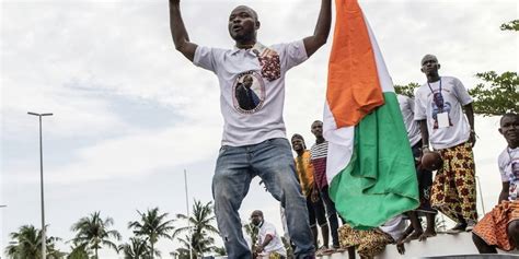 De retour en Côte d Ivoire Laurent Gbagbo fêté par les siens et heureux