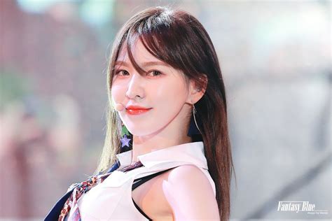 Insecure About Your Angular Jaw It S A New Standard Of Beauty In South