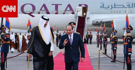 وصول السيسي إلى قطر والشيخ تميم في استقباله بأول زيارة إلى الدوحة