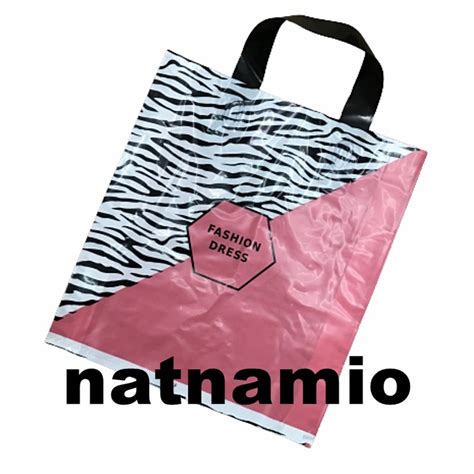 ถุงพลาสติก ถุงแฟชั่น หูเทปทรงตั้ง ขนาด25x30 Cm แพค50ใบ Shopee Thailand