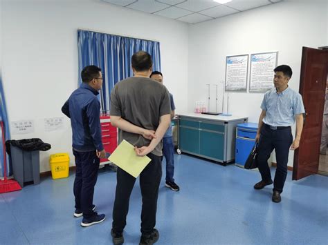 护理实验教学中心迎接学校实验室安全检查 成医新闻网