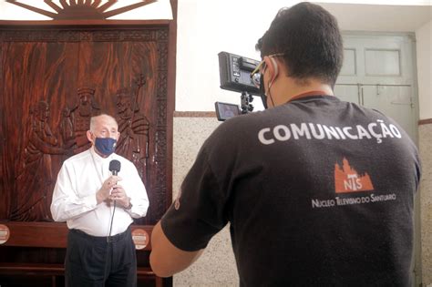 Missa De Posse Do Novo Pároco E Novo Reitor Da Paróquia E Santuário De