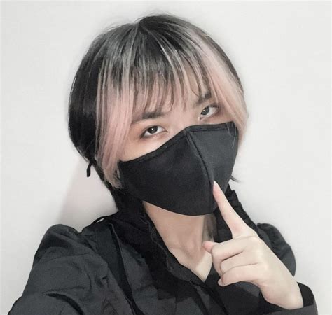 Pin By Mtl On Faline Cut My Hair Cute School Stationary Pretty People