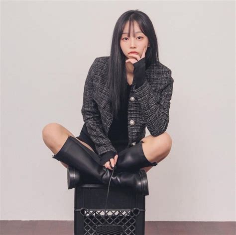 Video Singer Jang Mi Shares How K Pop Idols Usually Date In Secret