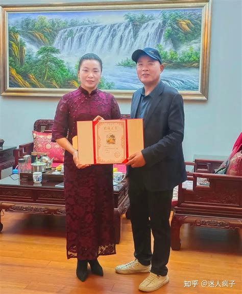 著名画家李秀华荣获“施耐庵纪念馆”多项殊荣 知乎