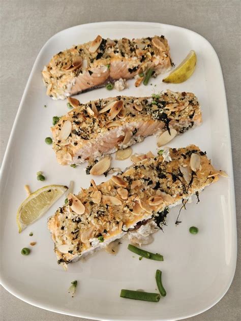 Saumon rôti en croûte d herbes Pita Chocolat