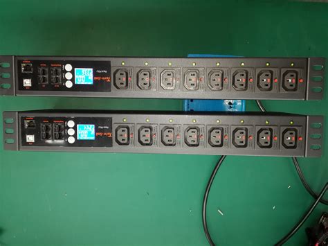 The Smart Pdu Monitors Temperature And Humidity Power Socket And