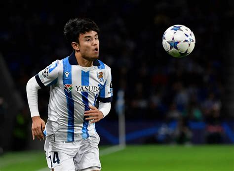レアル・ソシエダード公式x（realsociedad）から。「ゴールの半分は君ものだ、タケ」と久保のアシストを絶賛 スポニチ