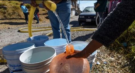 CDMX Desperdicio incontrolado Mega fuga de agua en Álvaro Obregón