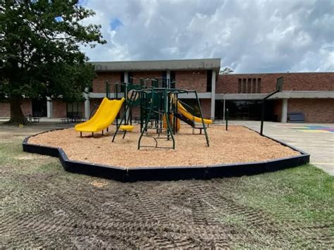 Southeastern Louisiana University Lab School Planet Recess