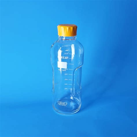 Pyrex® Heatproof Slim Lab Bottle 1000ml Labdirect
