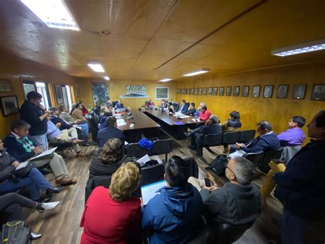 Alcaldes exigen inyección de recursos ante crisis de la educación municipal en Chiloé ELN Radio
