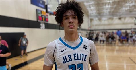 Zayden High Commits To North Carolina Def Pen
