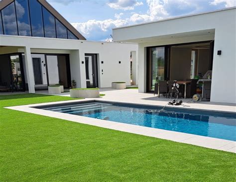 Artificial Grass For Garden And Terrace Domo Landscaping
