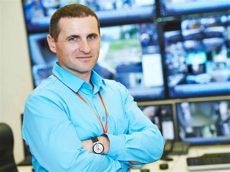 Comprehensive Security Guard Company In Service Guard Training