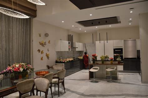 Avail House Warming Decoration Bangalore | Melting Flowers