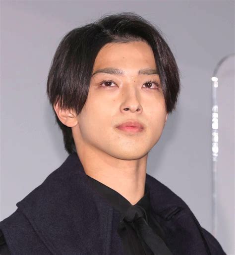 「リーチがあるのでジャブが邪魔」“プロボクサー”横浜流星、大河出演俳優と拳交える Entapark（エンタパーク）