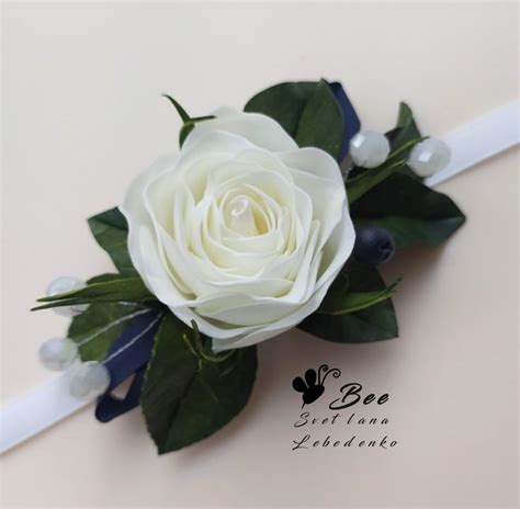 Бутоньерка