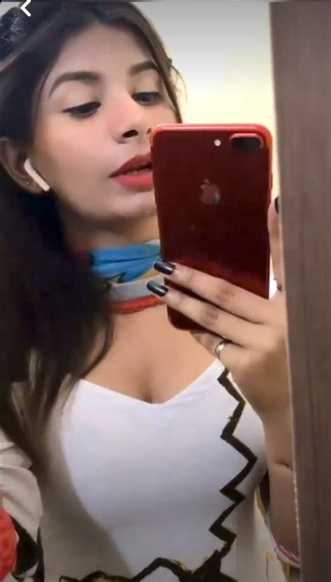 Pin By Karan Singh On Beautiful Girl Indian Beautiful Girls Body Beautiful Girl Indian