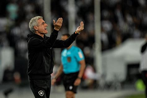 Luís Castro Rechaça Benefício Após Eliminação Do Botafogo