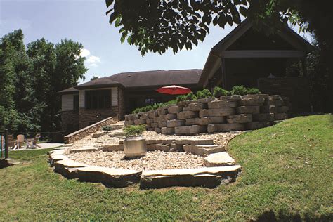 Rosetta Outcropping Lee Building Products