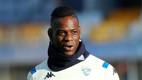Balotelli Su Instagram Prima Di Fermare Il Campionato Dovevano Far Tornare Avanti La Juventus
