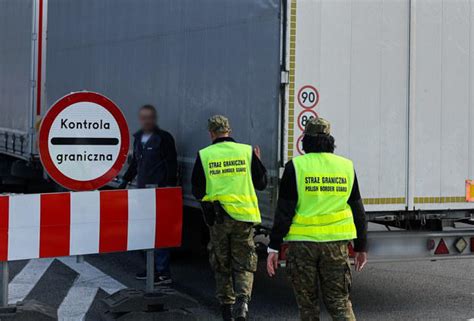 პოლონეთმა სლოვაკეთის საზღვარზე კონტროლი 2024 წლის თებერვლამდე გაახანგრძლივა