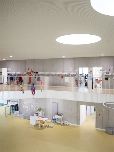 W Architectures Cyrille Weiner Grand Selve Primary School Divisare