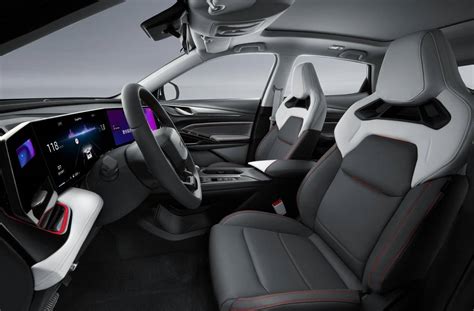 欧尚x5 Plus领航型上市，“新运动智趣suv”添新成员，售1049万元搜狐汽车搜狐网